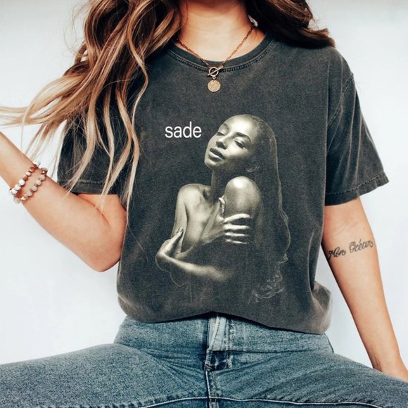 Gildan | Shirts | Sade Shirt Sade Tour Crewneck Tshirt Sade Concert ...